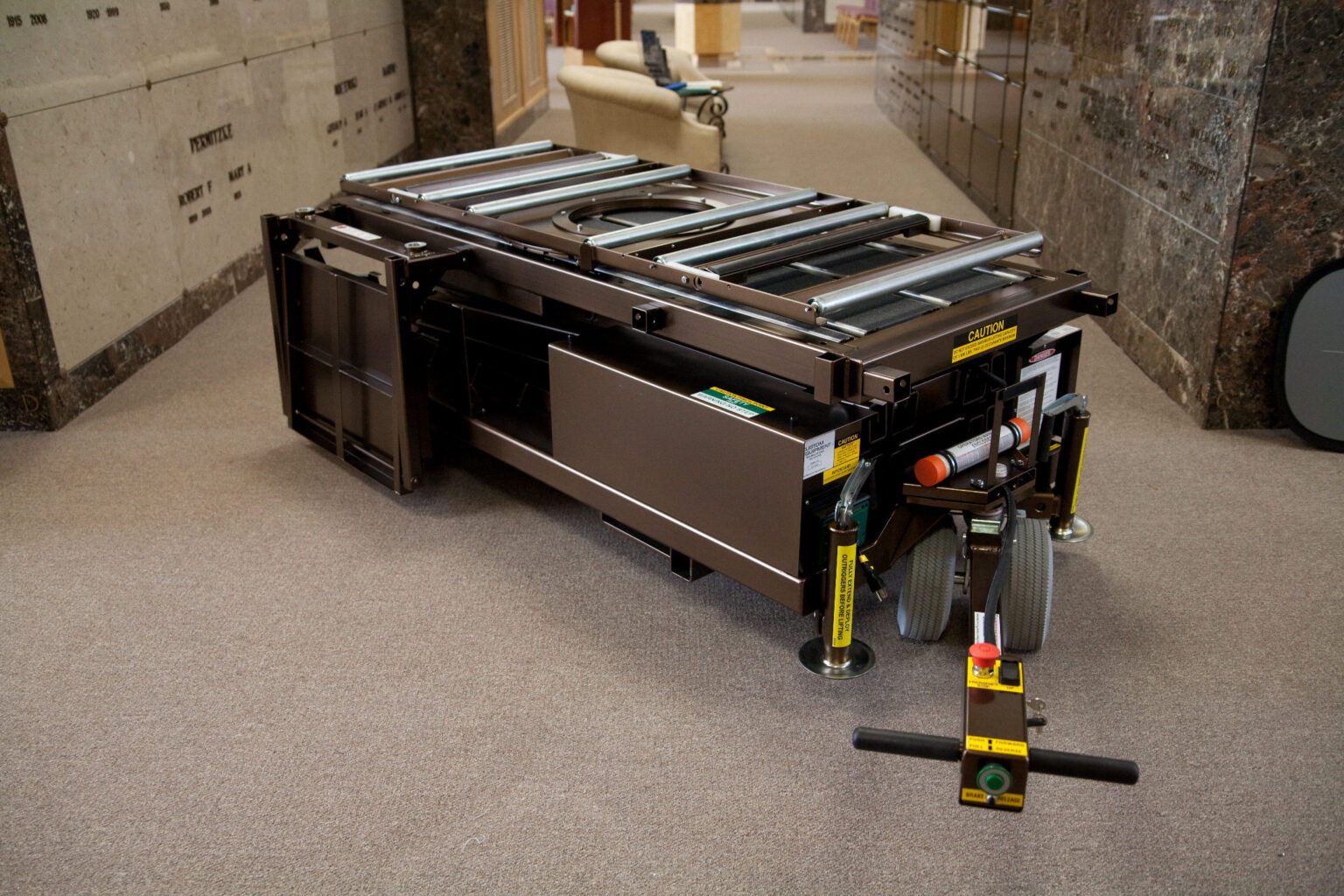 Low Boy Mausoleum Lift - Holland Supply